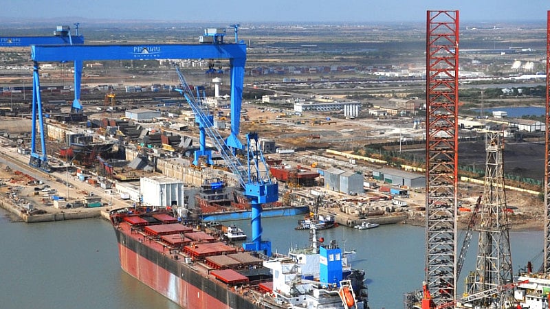 Russia taps Indian shipyards for new icebreakers