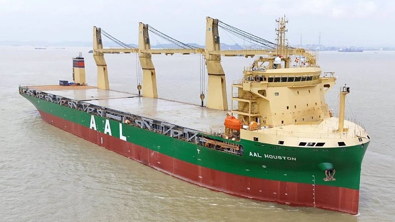 AAL Shipping Acquires New Dual-Fuel Heavy Lift Vessel AAL Houston