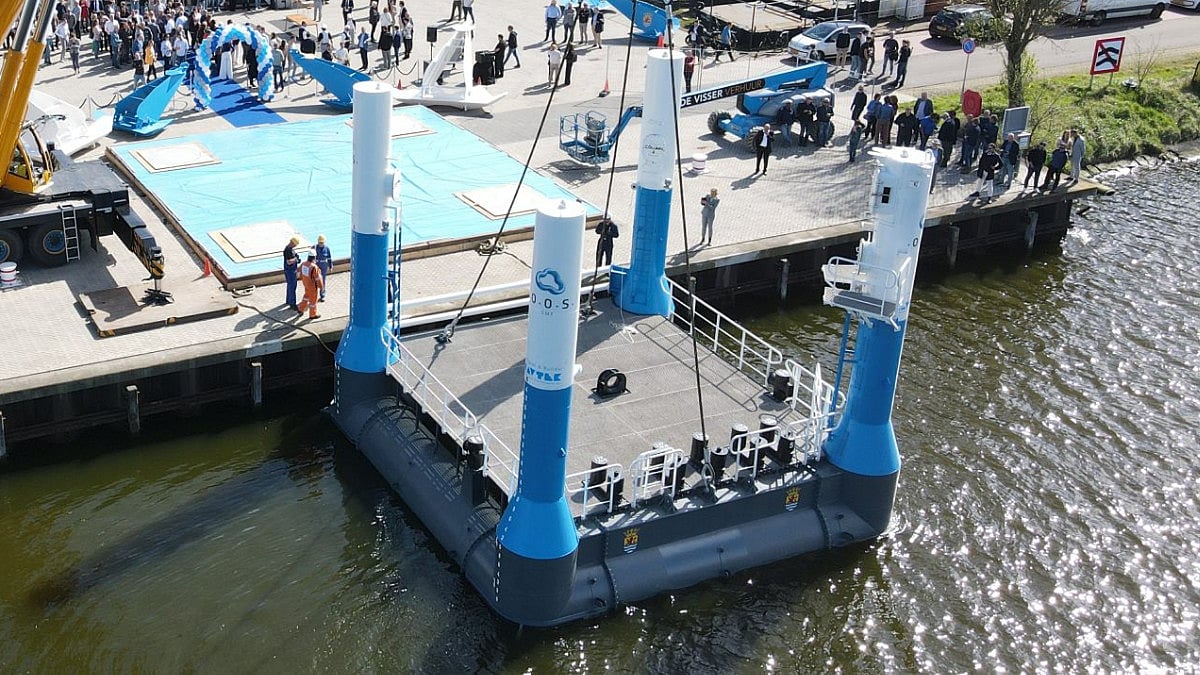 Dutch Offshore Waters Welcome OOS Madelief: A New Era for Mussel Farming