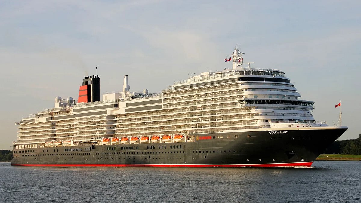 Queen Anne Hamburg: Kreuzfahrtschiff "Queen Anne" Läuft Erstmals In