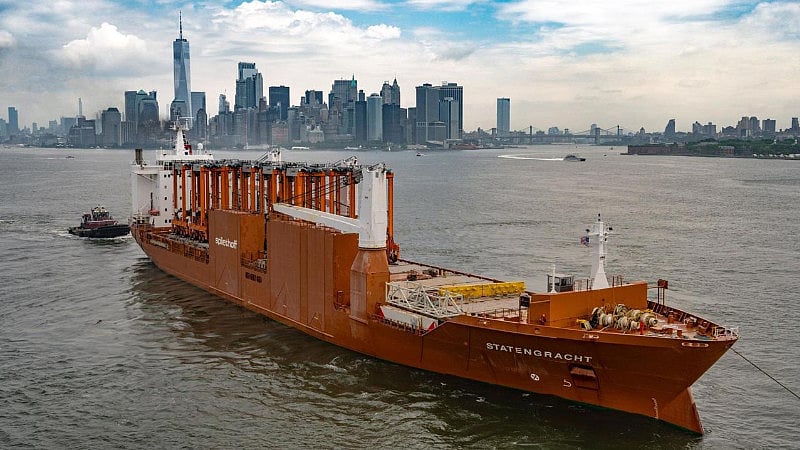 Spliethoff Group Acquires Majority Stake in ForestWave, Expands Fleet ...