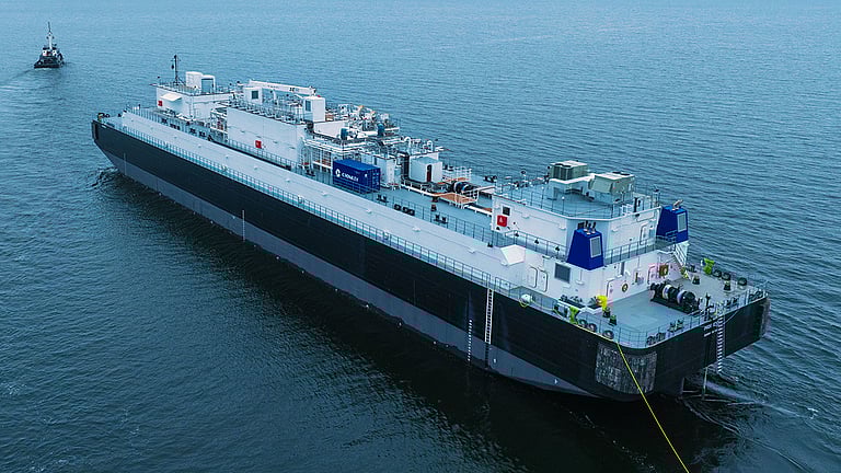 Progress Barge to Supply LNG Fuel to Ships at Port of Savannah and Beyond