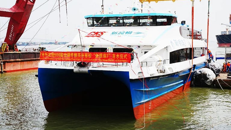 Hong Kong's Sun Ferry welcomes new hybrid catamaran to fleet