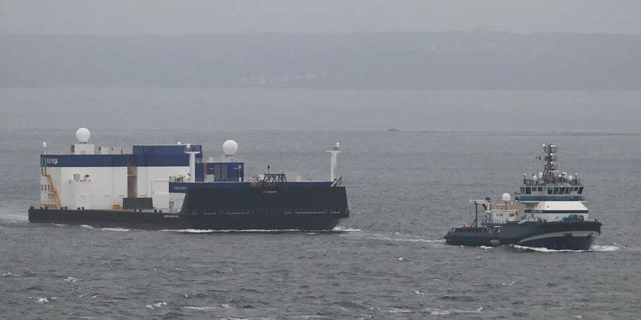 VESSEL REVIEW | Landing Platform Vessel 1 – Booster recovery platform to support Blue Origin's ...