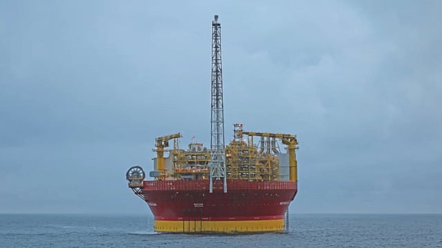 VESSEL REVIEW | Penguins FPSO – Cylindrical processing platform for ...