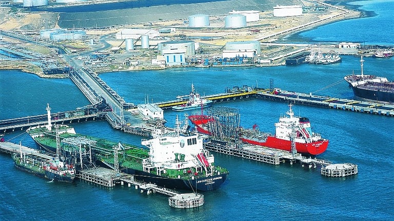 New US licence halves Chevron's Venezuelan oil exports