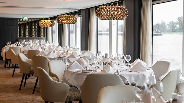 VESSEL REVIEW | The Gentleman – Netherlands' Van Loon Cruises acquires ...