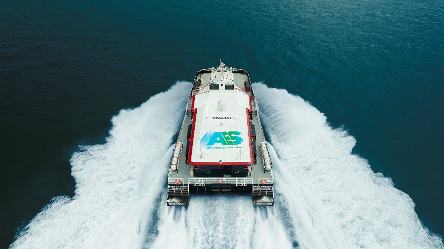VESSEL REVIEW | Energy Craft 3514-01 – Fast crewboat trio to support ...