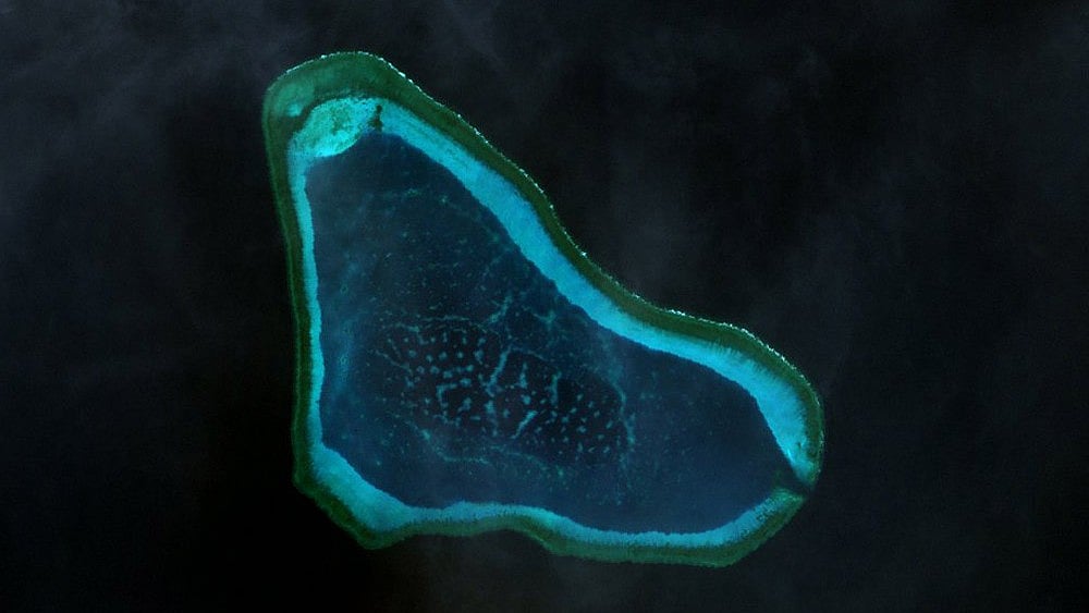 Philippines, US hold joint sail in disputed South China Sea shoal