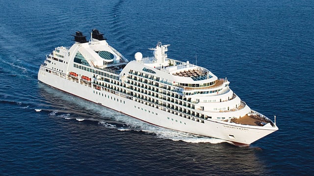 Seabourn cruise ship wraps up final season prior to hand-over