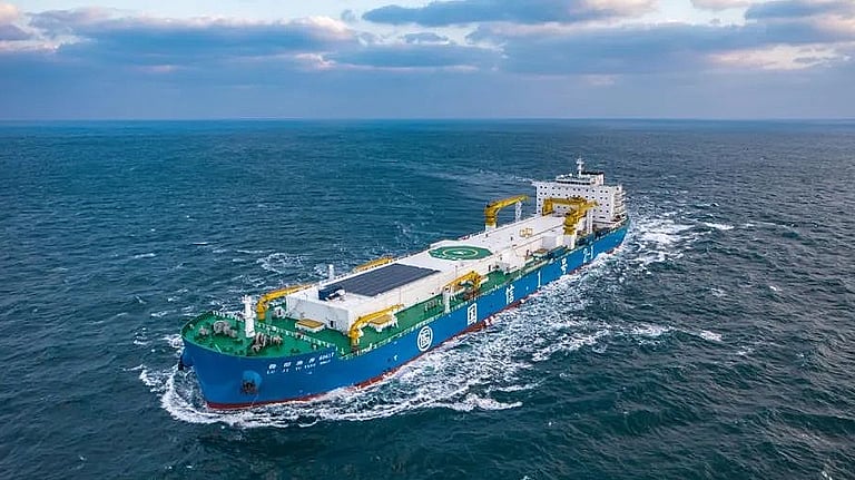 Luji Yuyang 60617 – Chinese deep-sea aquaculture vessel fitted with intelligent operating technology