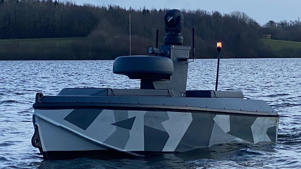 SXX3 – Compact USV for littoral and coastal reconnaissance missions