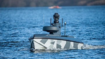 SXX3 – Compact USV for littoral and coastal reconnaissance missions