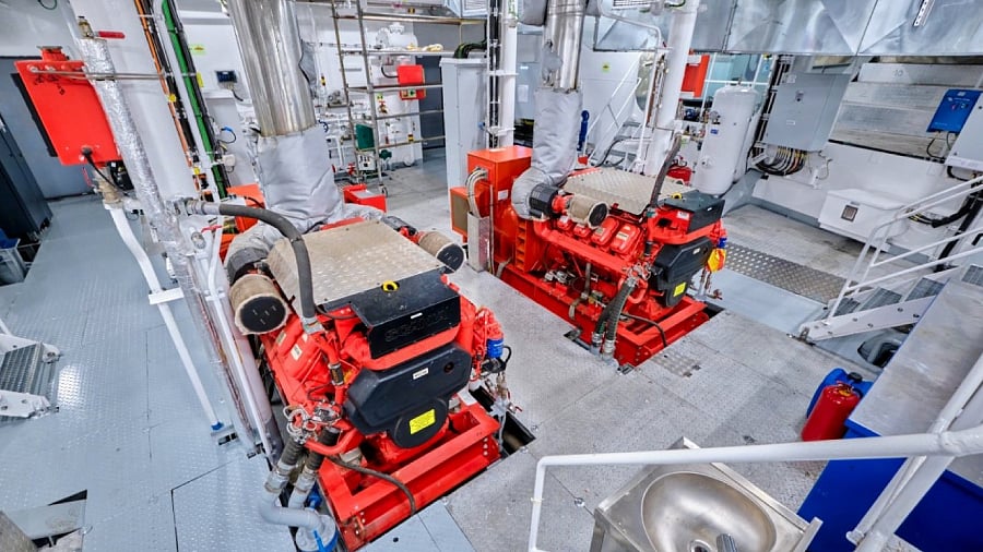 VESSEL REVIEW | Hinnoy – Electric ferry to serve Torghatten Nord's ...