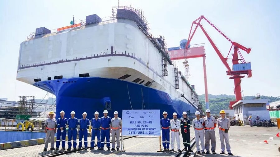 Santoku Senpaku's newest dual-fuel vehicle carrier launched in China