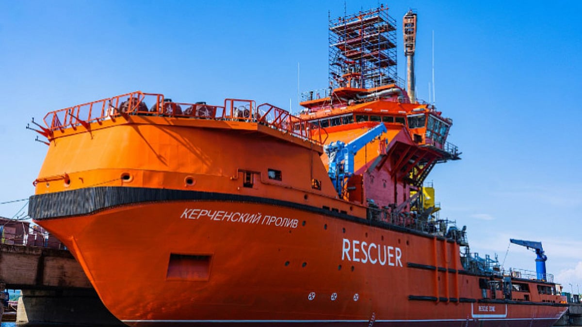 Russian rescue ship, Taiwanese indigenous submarine's sea trials and more
