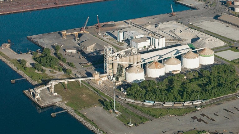 Louis Dreyfus to reopen Indiana grain export terminal