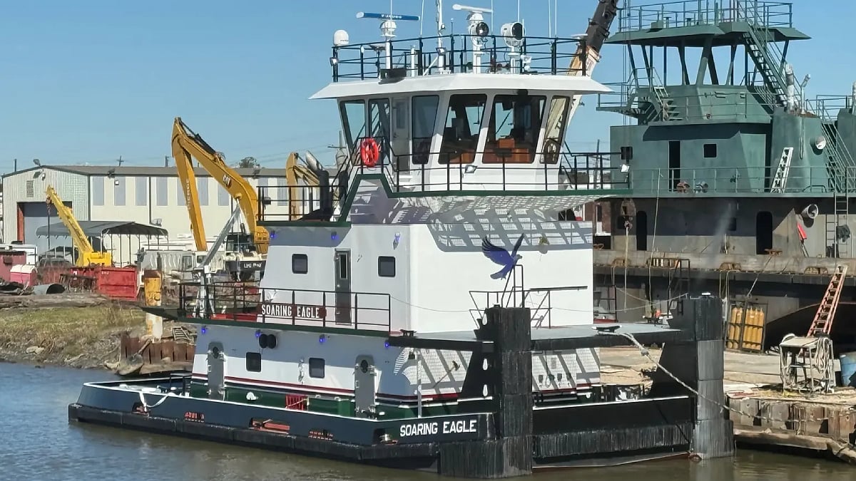 Soaring Eagle – Colonial Towing pusher tug for eastern US operations