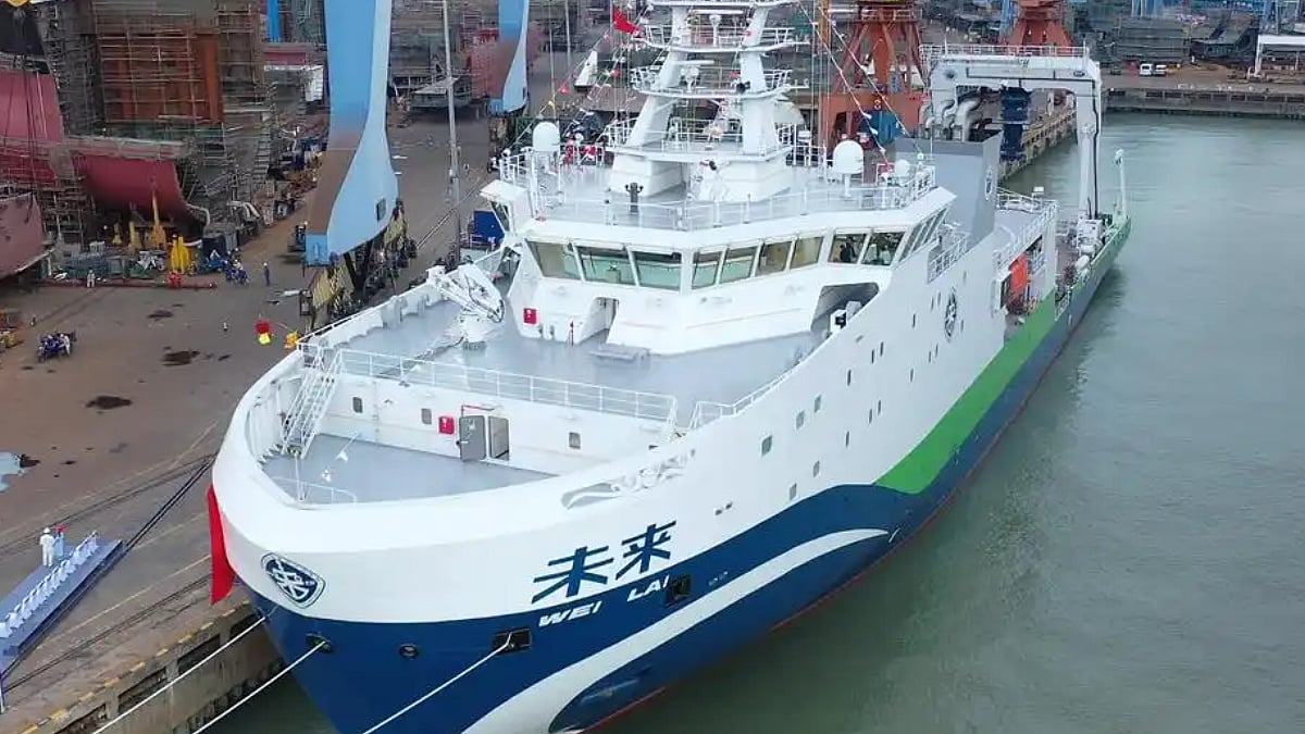 Gabizinha24 callie met me at the door, she’s slender with