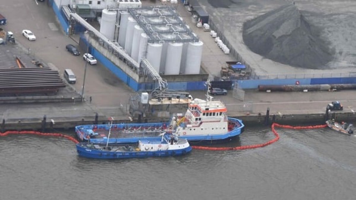 Vessel collision leads to oil spill in Germany's Cuxhaven Port