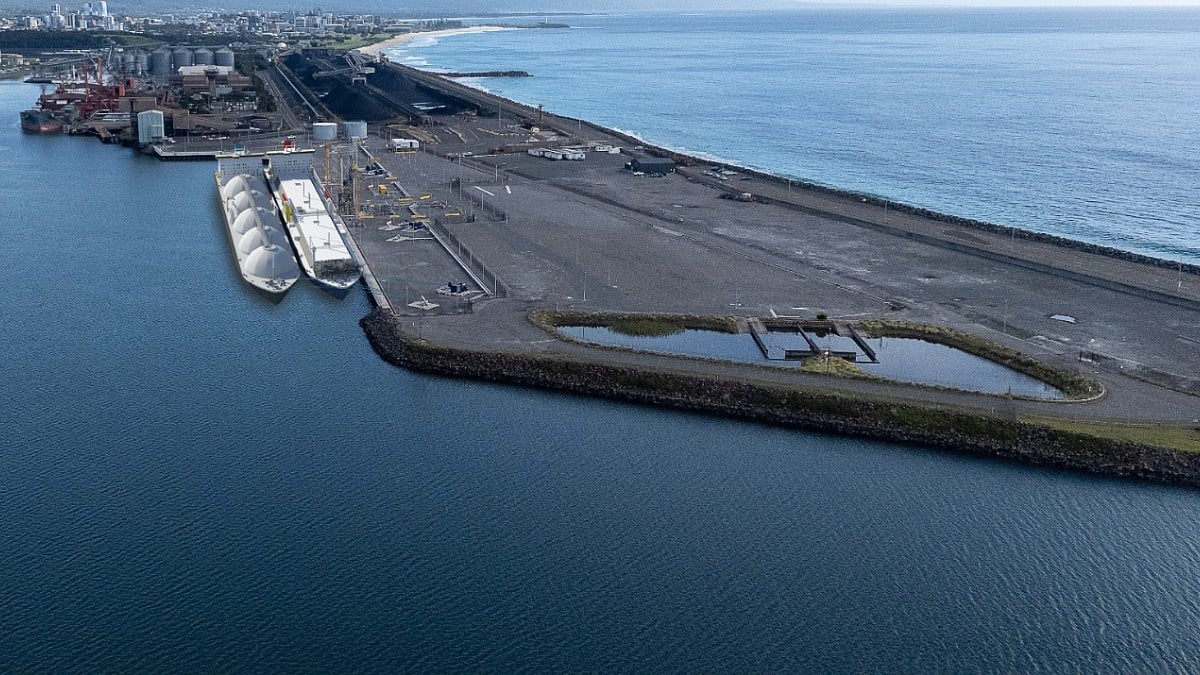 Reganosa to operate Squadron Energy's Port Kembla LNG terminal
