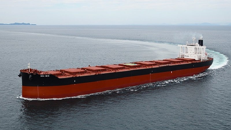 Japanese bulkers plus car carriers for China and Norway