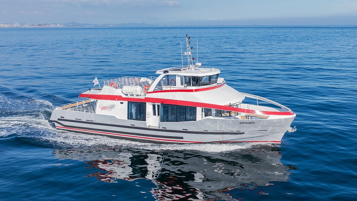 Artemis – Tour boat to operate between France's Oleron and Aix Islands