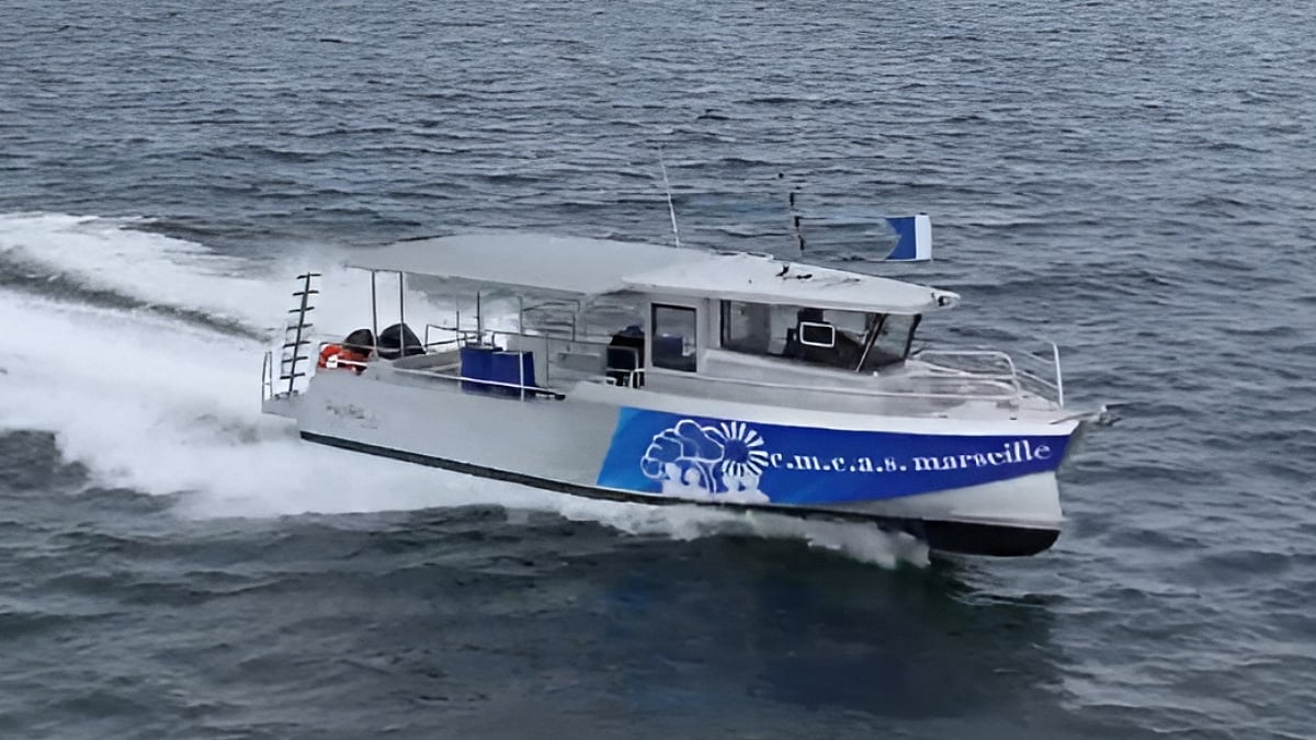 Solidaire II – Multi-purpose leisure boat delivered to French operator