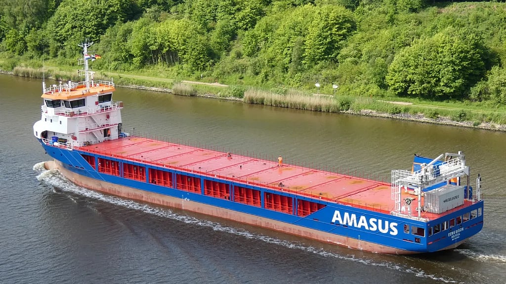 Eems Bison – Amasus Shipping's new multi-purpose shortsea carrier