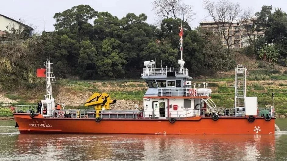 Explosives-carrying vessel delivered to Hong Kong Marine Department