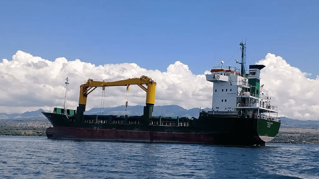One dead following container collapse in Indonesian port