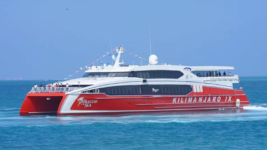 Azam Marine, Bygg nr. 163 ved Incat Crowther/AFAI Southern Shipyard ...