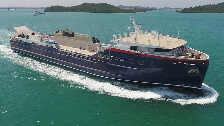 Landing vessel used as testbed for micro modular reactor technology