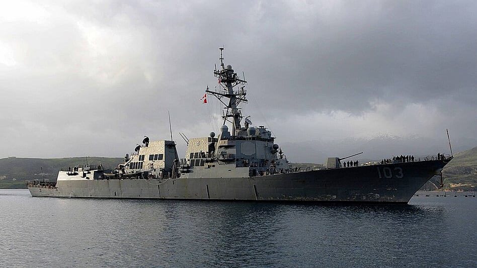 US Navy relieves destroyer skipper over collision