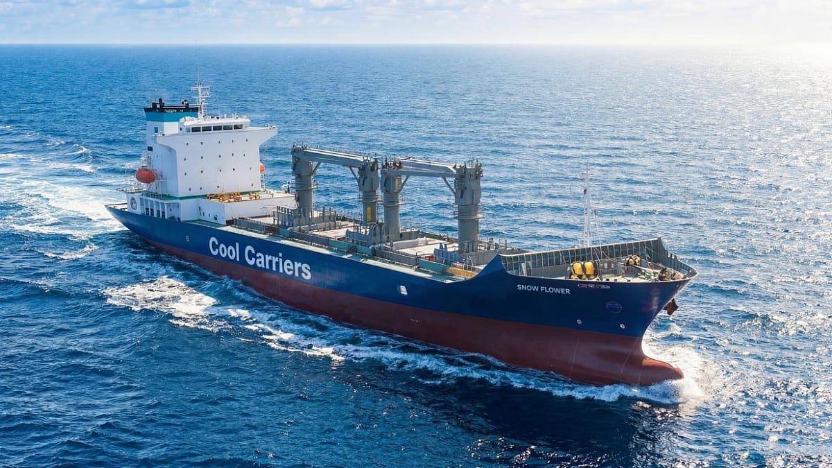 Cool Carriers takes delivery of first unit in new reefer ship series