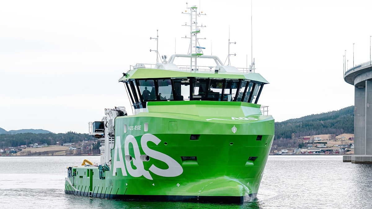 Norway's AQS acquires first hybrid aquaculture workboat in series