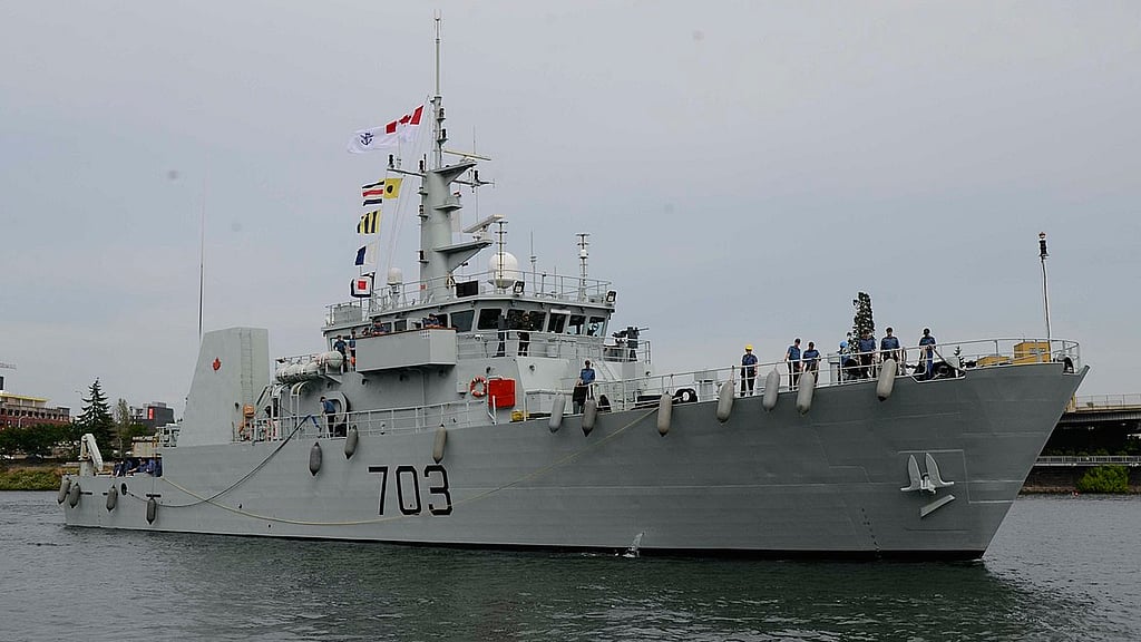 Canadian military to seek local industry input for warship procurement