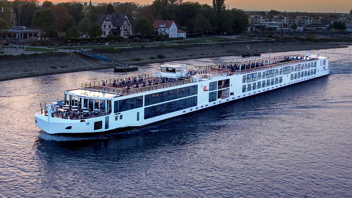 Viking welcomes two new cruise ships to European river fleet