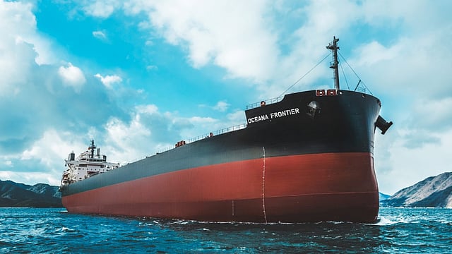 Oceana Frontier – Japanese owner acquires dual-fuel Kamsarmax bulker