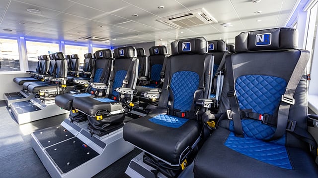 VESSEL REVIEW | NR Predator – UK fast catamaran crewboat built for year ...