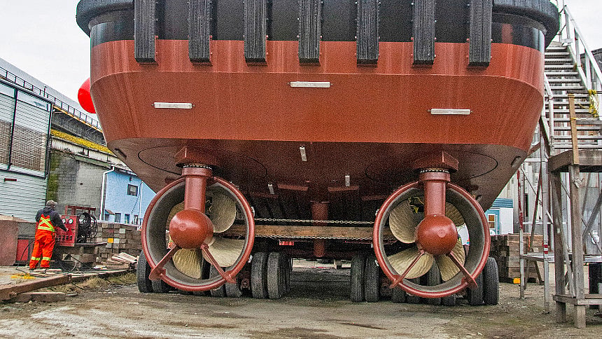 VESSEL REVIEW | North Arm Tempest – Powerful barge-handling tug ...