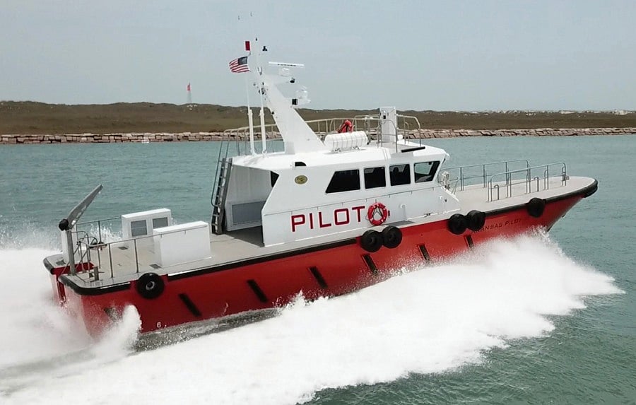 VESSEL REVIEW | Aransas Pilot III – Fast pilot boat for Port Aransas, Texas