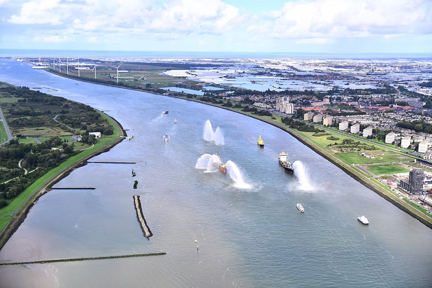Deepening works complete at Port of Rotterdam