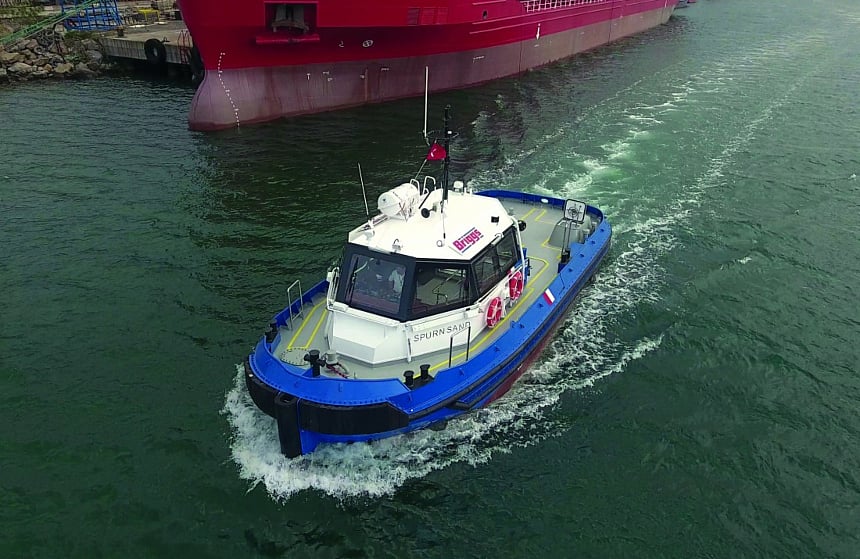 Med Marine delivers line handler to UK operator