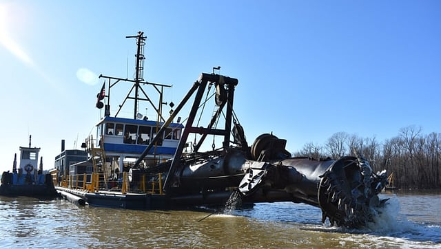 Mississippi River maintenance dredging completed in USACE Memphis District