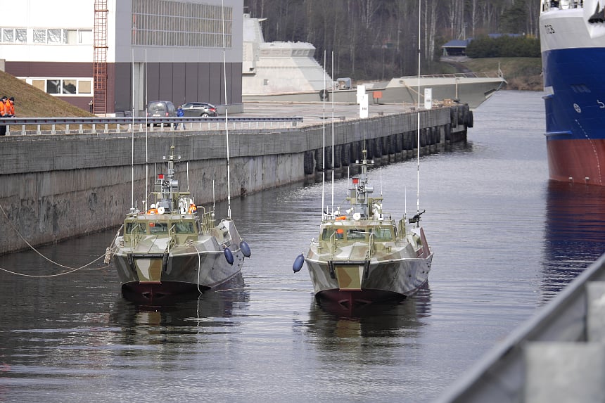 Pella Shipyard launches two more Raptor-class patrol boats for Russian Navy