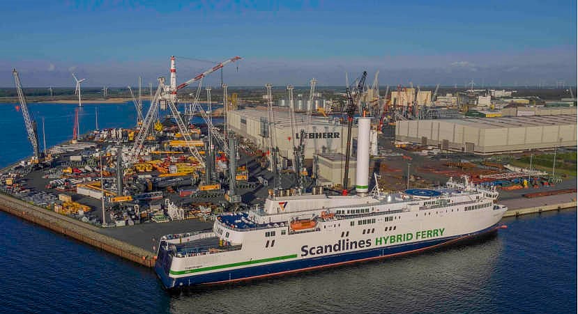 Norsepower rotor sail installed on Scandlines ferry
