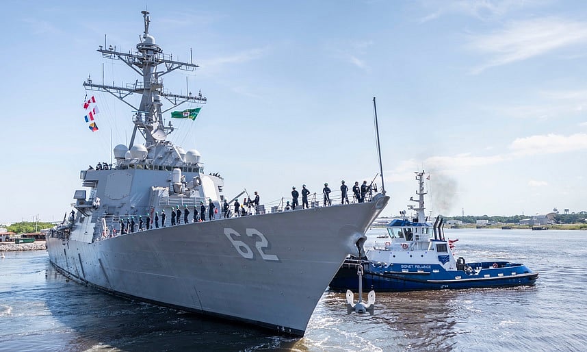 Destroyer USS Fitzgerald rejoins fleet