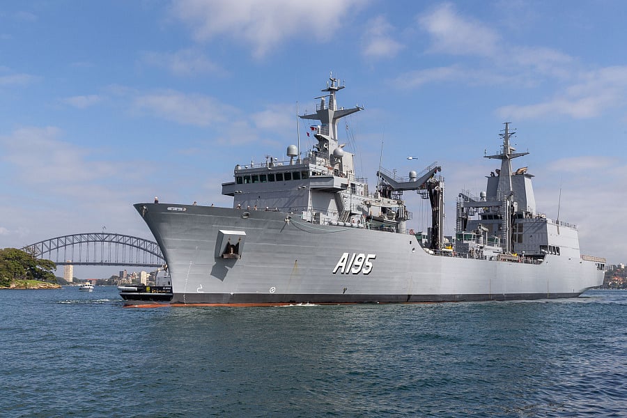 VESSEL REVIEW | Supply – Royal Australian Navy’s newest fleet ...