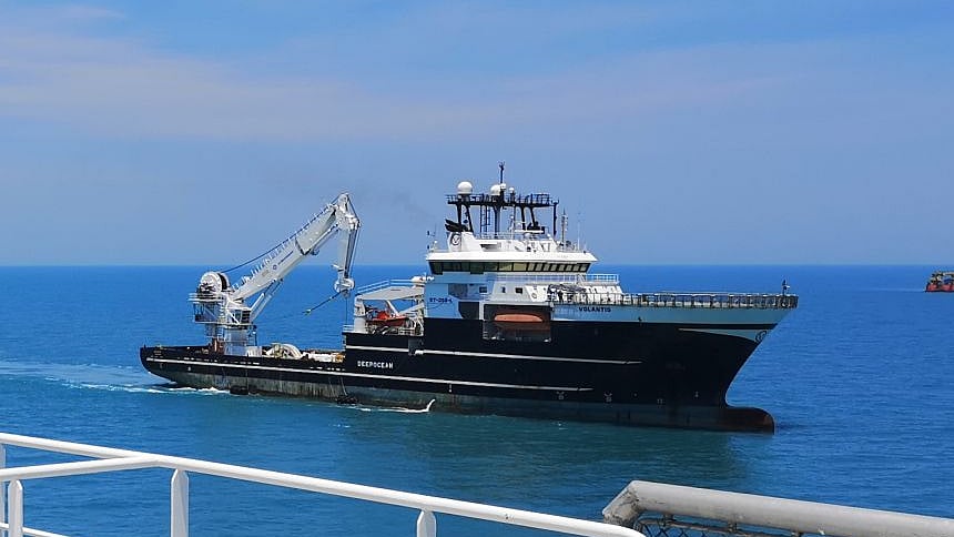 Work Boat World Offshore Vessel Charters Roundup – April 16, 2021